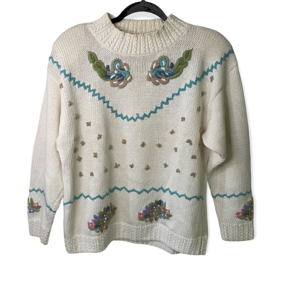 Vintage | Sweaters | Vintage Basket Of Yarn White Floral Knit Sweater ...